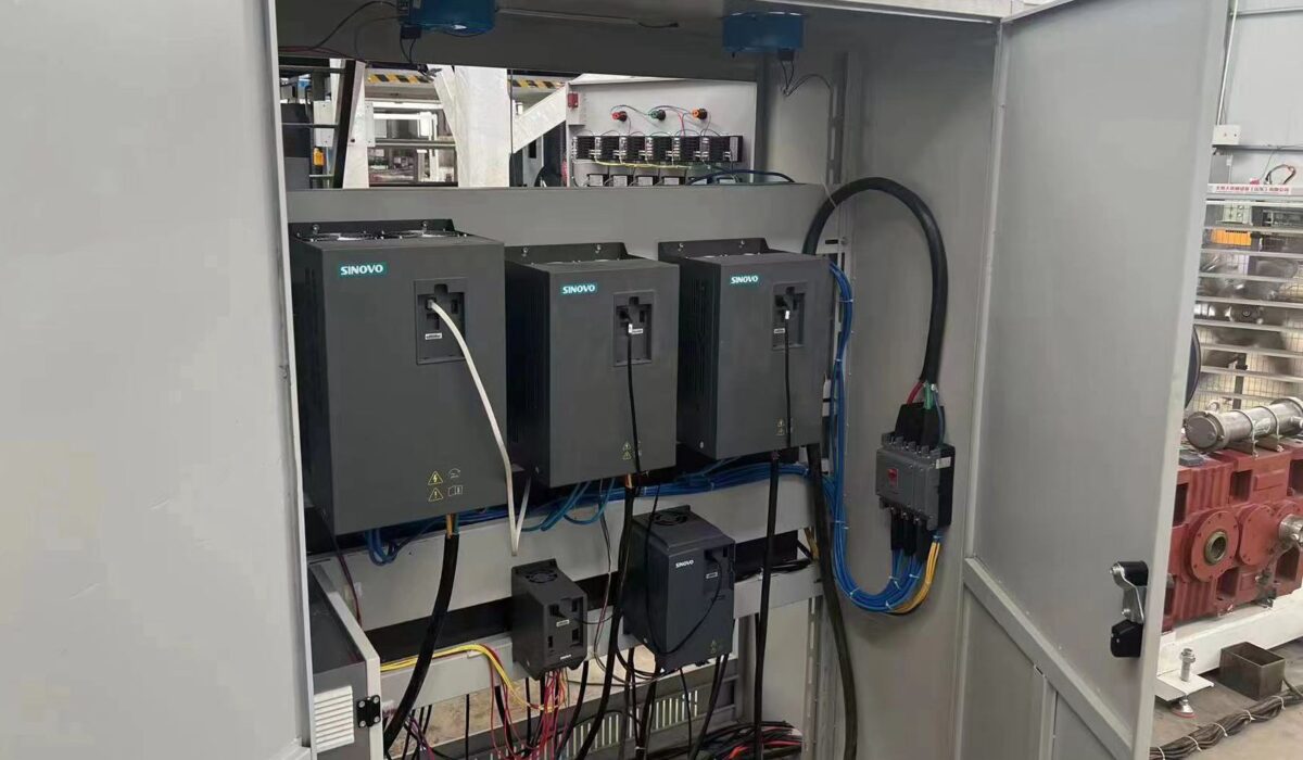 Using Contactors Between Variable Frequency Drives and Motors - Drive VFD Using Contactors Between Variable Frequency Drives and Motors - Drive VFD